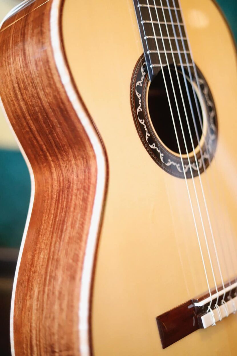 Guitars – McCabe's Guitar Shop