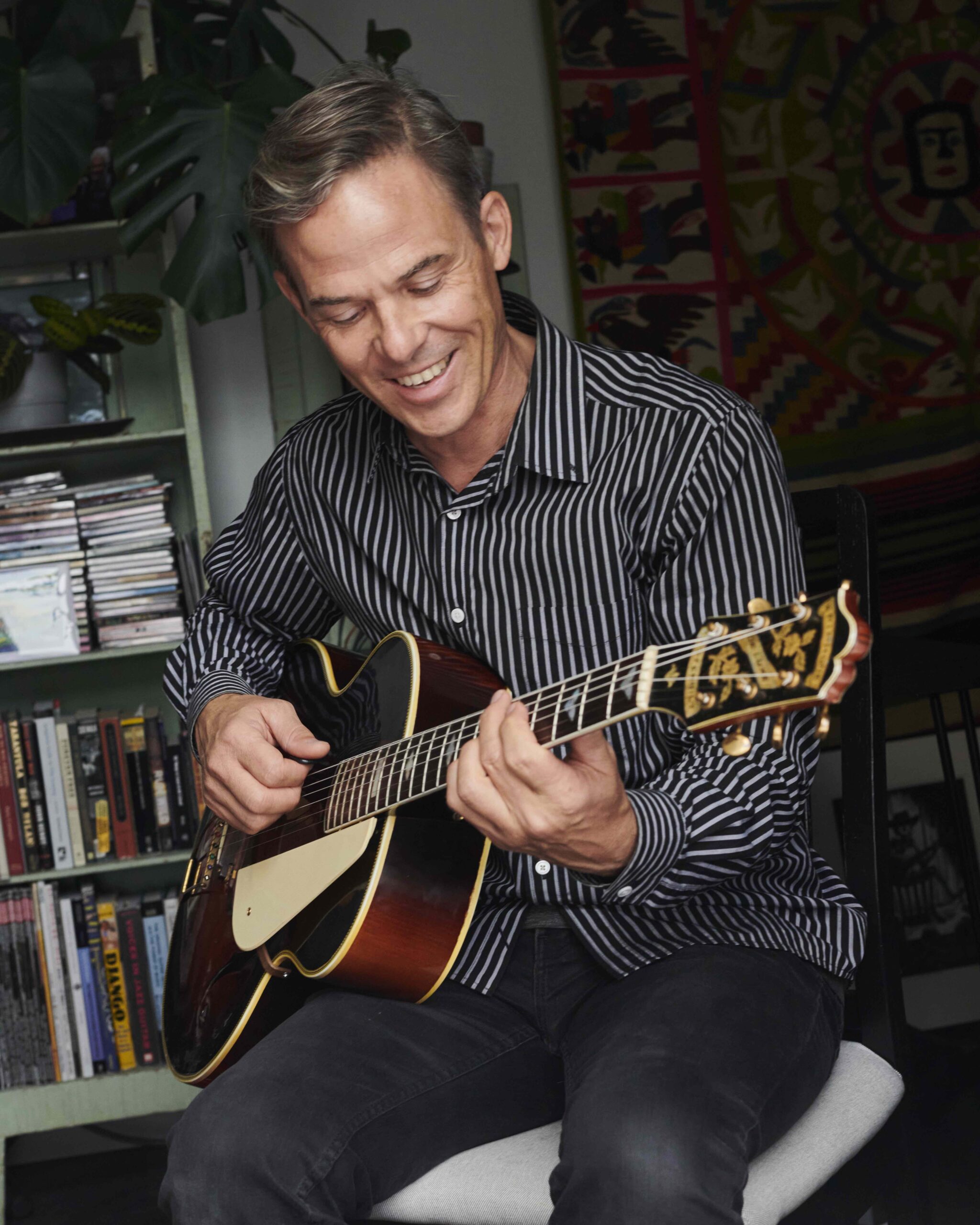 McCabe's Guitar Shop – The best selection of stringed instruments and ...