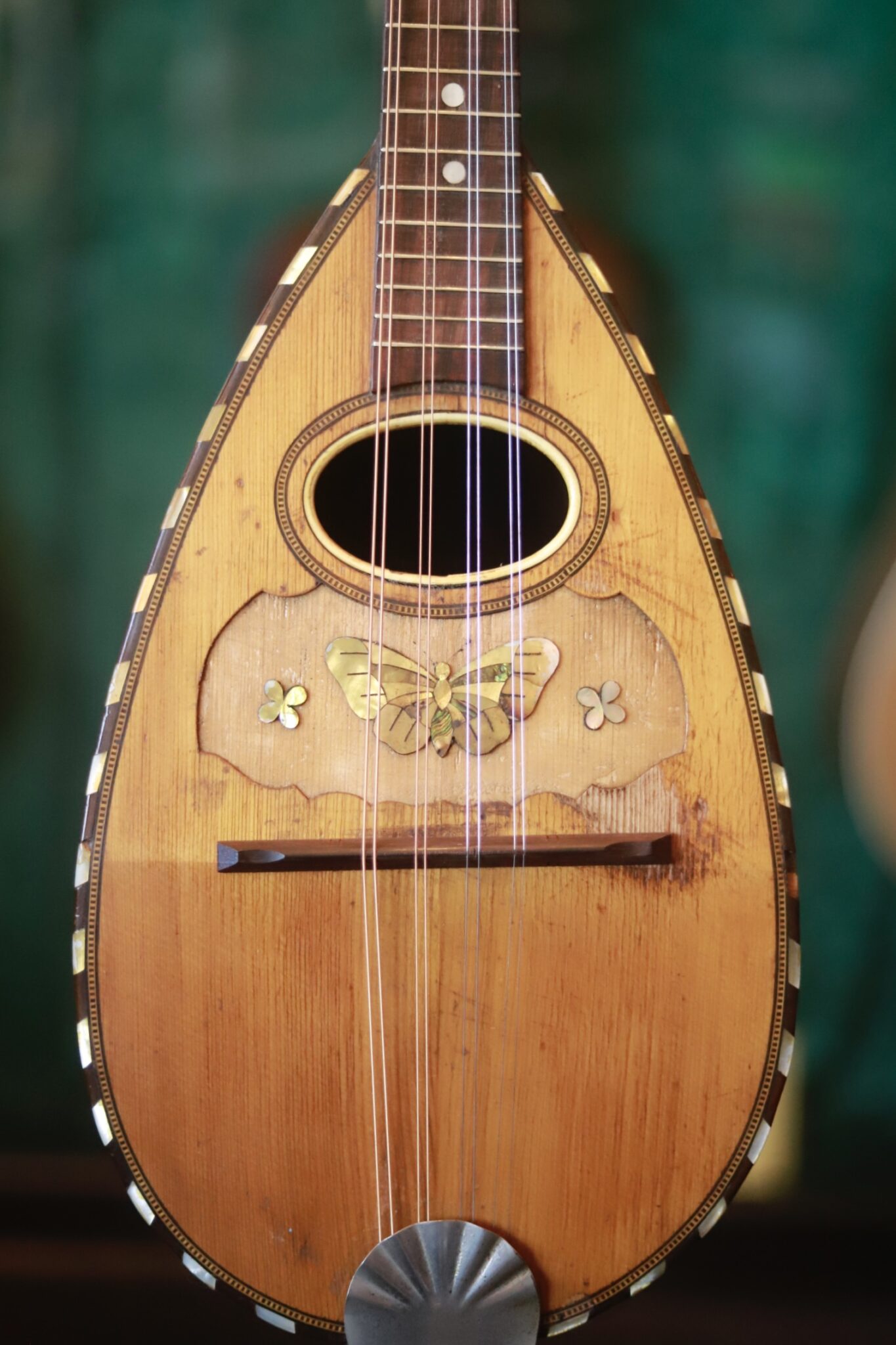 Used Instruments – McCabe's Guitar Shop